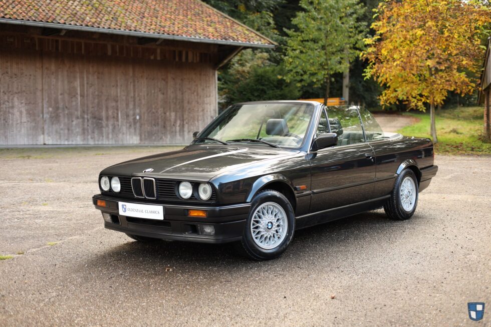 Elegantes Bmw 320i Cabrio Fotos